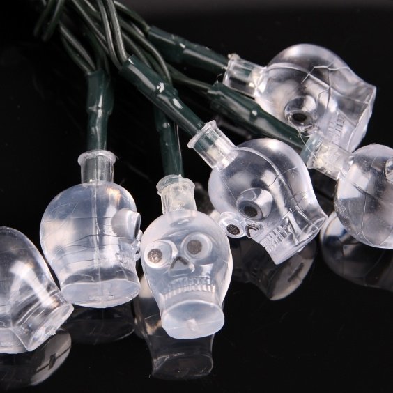 LED Skull String Lights (10x Skulls) Battery Operated